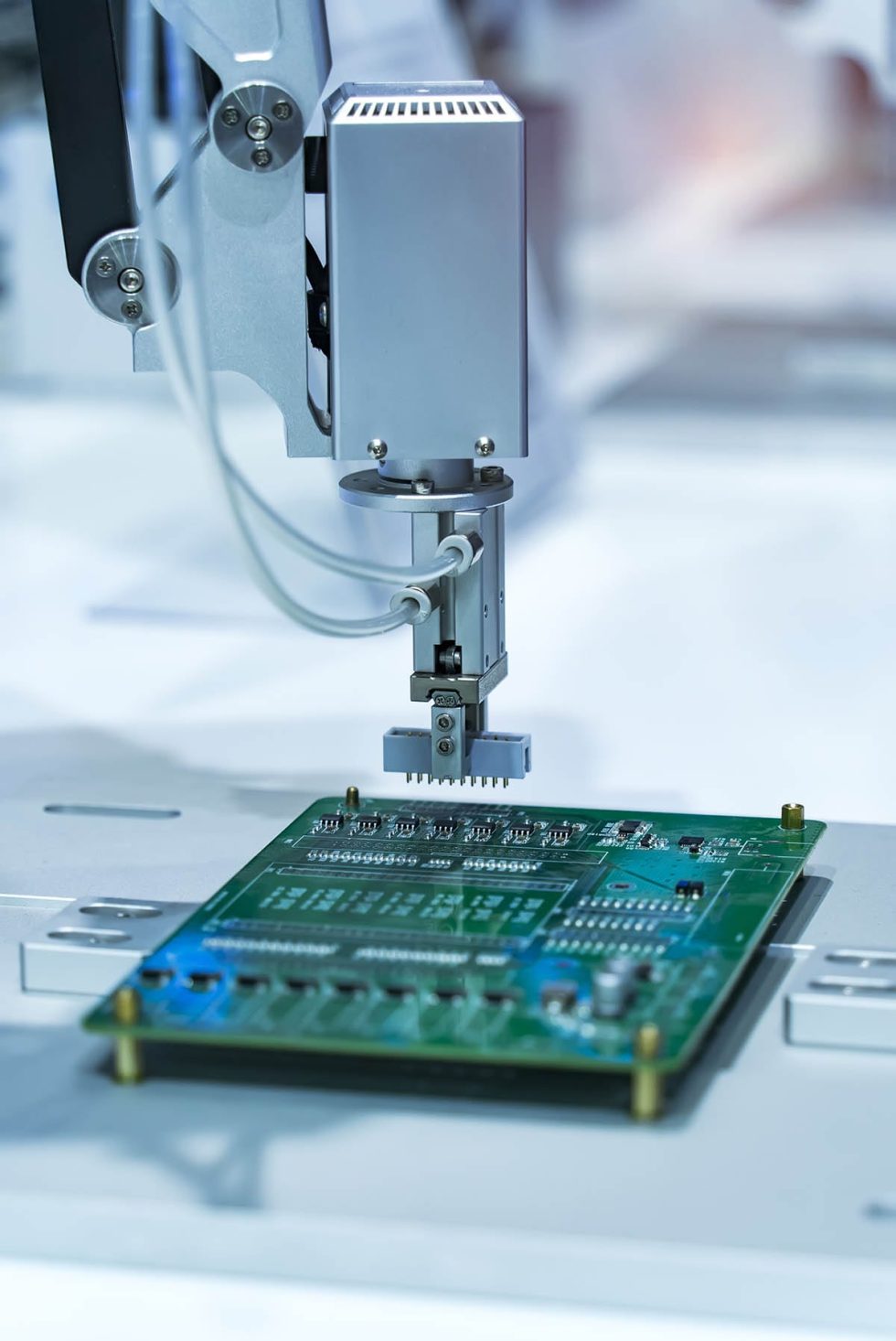 PCB Assembly & SMT Solutions in Toronto | EM Dynamics